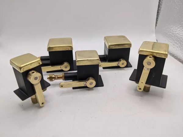 Mechanical Lubricator for Live Steam Engine – John Rex Model Engineers